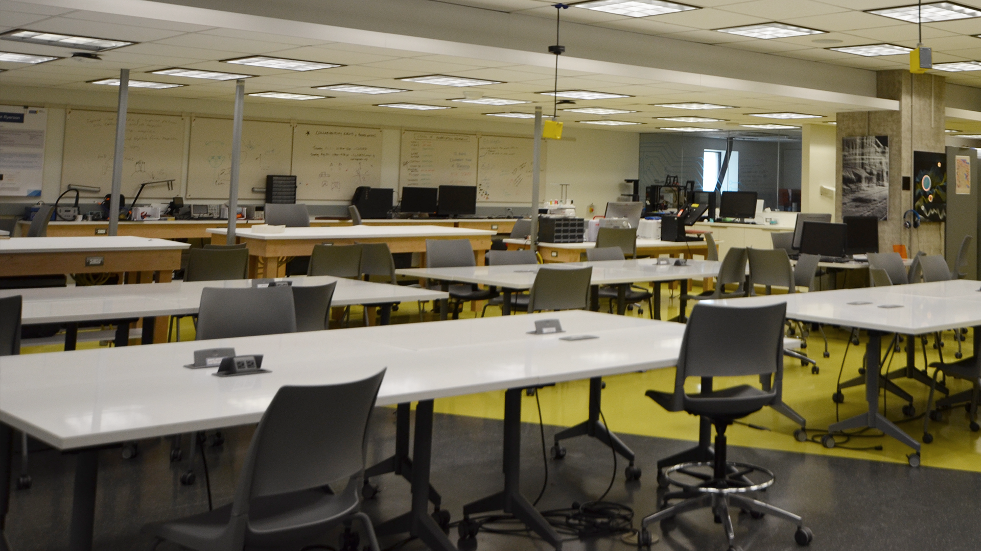 TMU Library Zoom Backgrounds – Toronto Metropolitan University Libraries
